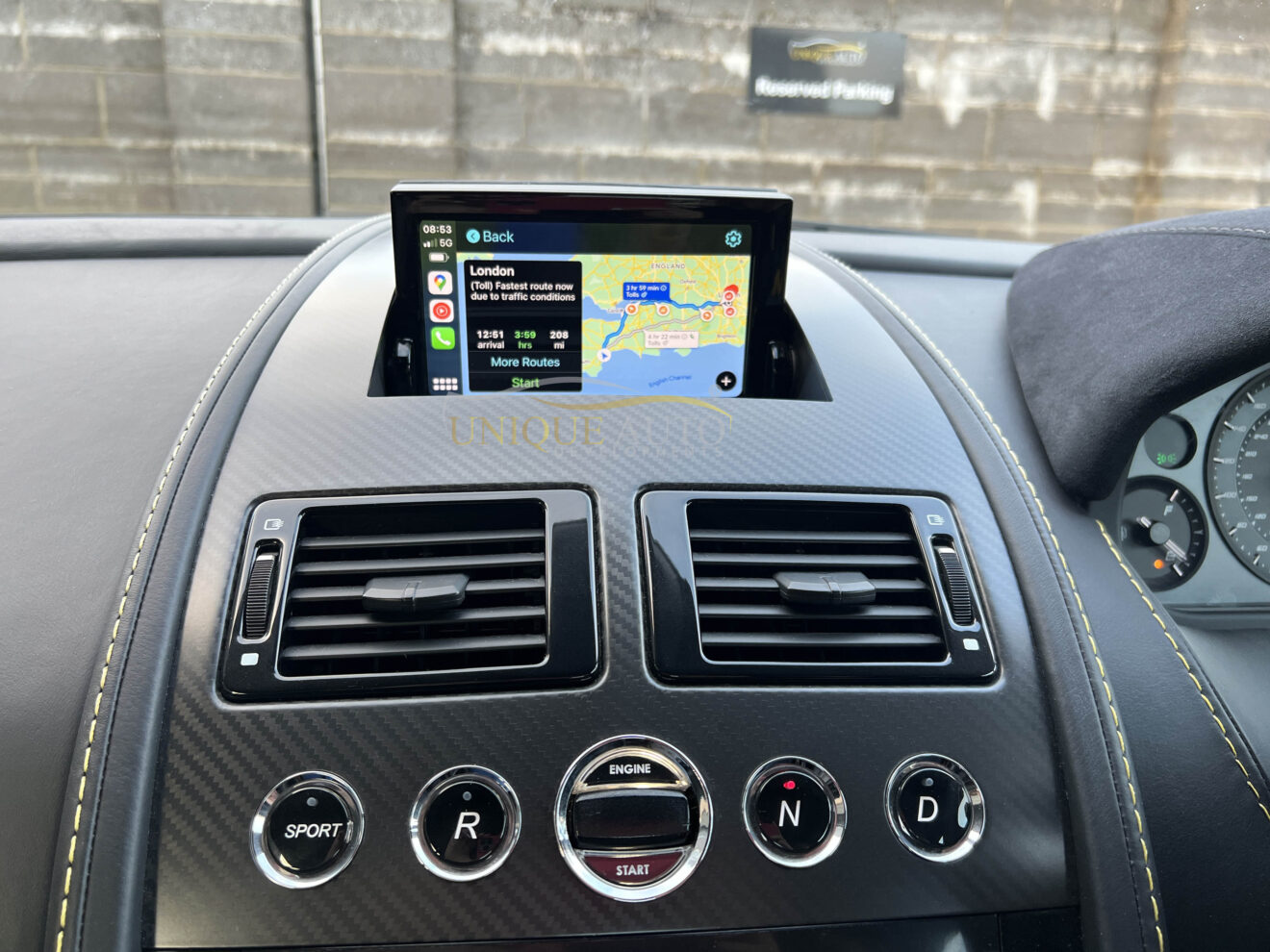 Wireless Apple CarPlay Android Auto Interface for Aston Martin Vantage ...